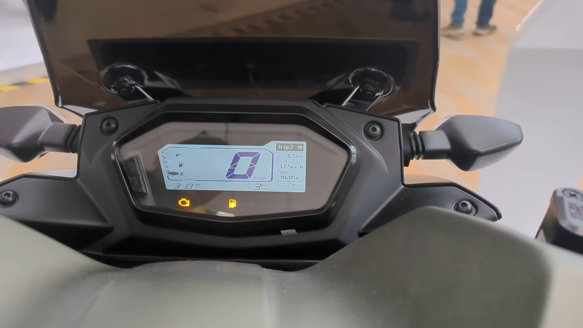 Hero reveals Xoom 160 ADV Scooter in India - MotoMotar